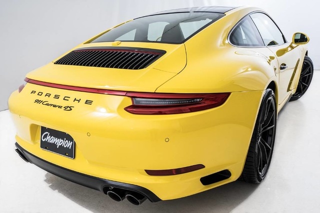 Racing Yellow | Porsche Colors