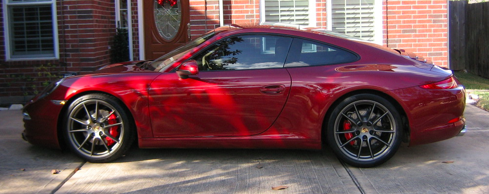 Ruby Red Metallic | Porsche Colors