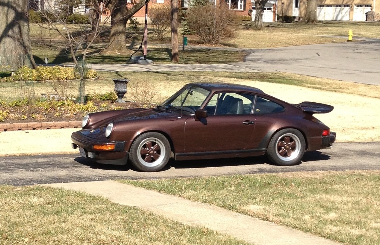 Rosewood Metallic Porsche Colors