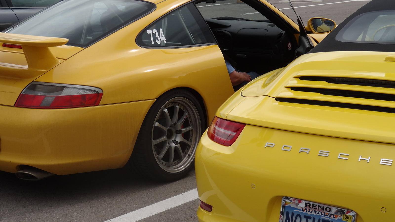 Speed Yellow | Porsche Colors