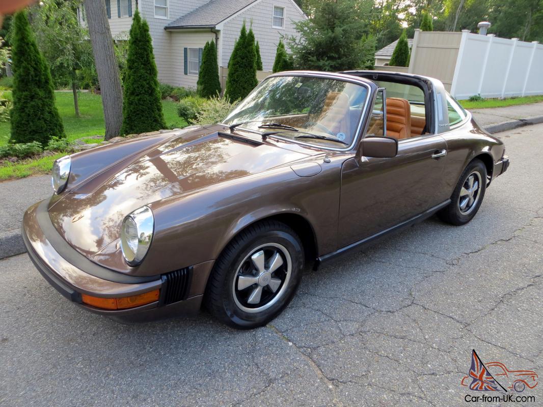 Magic Magenta | Porsche Colors