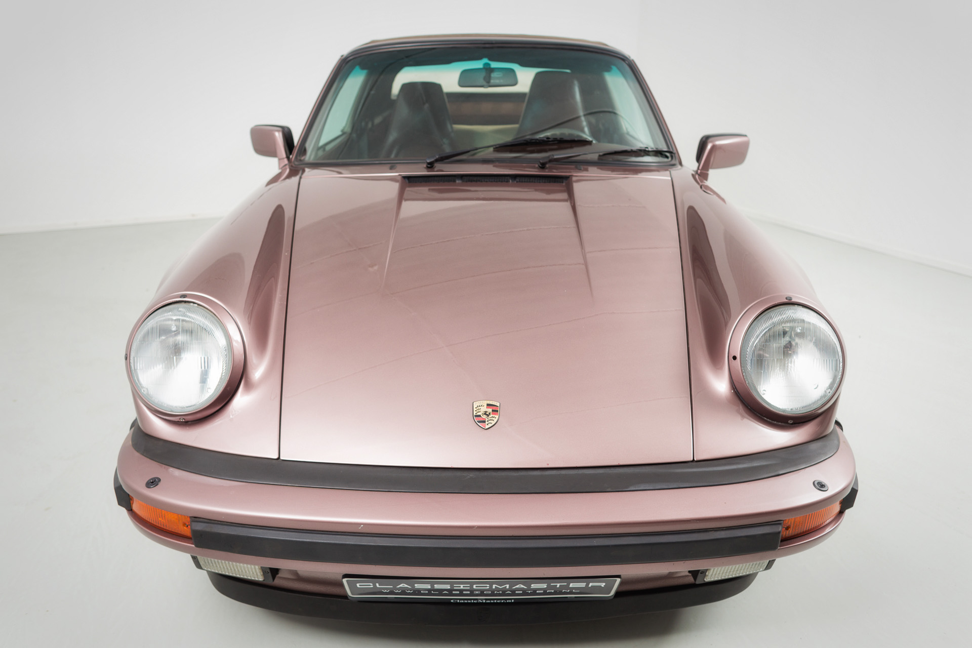 Cassis Red | Porsche Colors