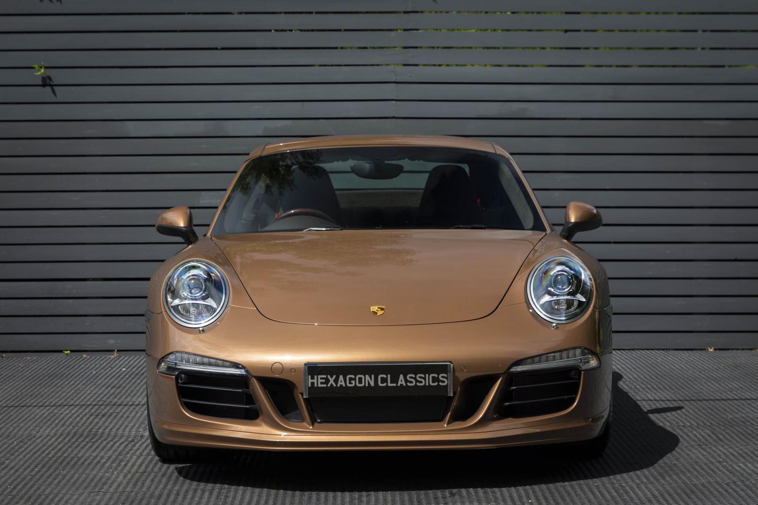 Cognac Metallic | Porsche Colors