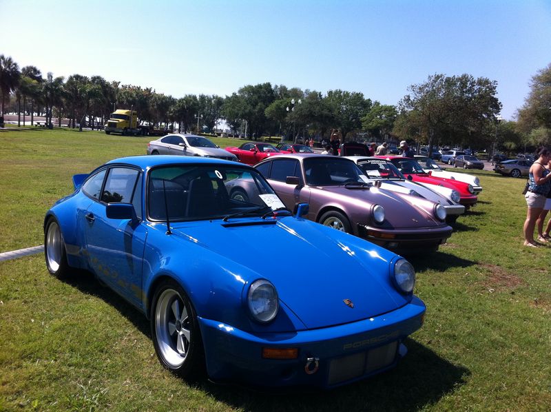 Arrow Blue | Porsche Colors