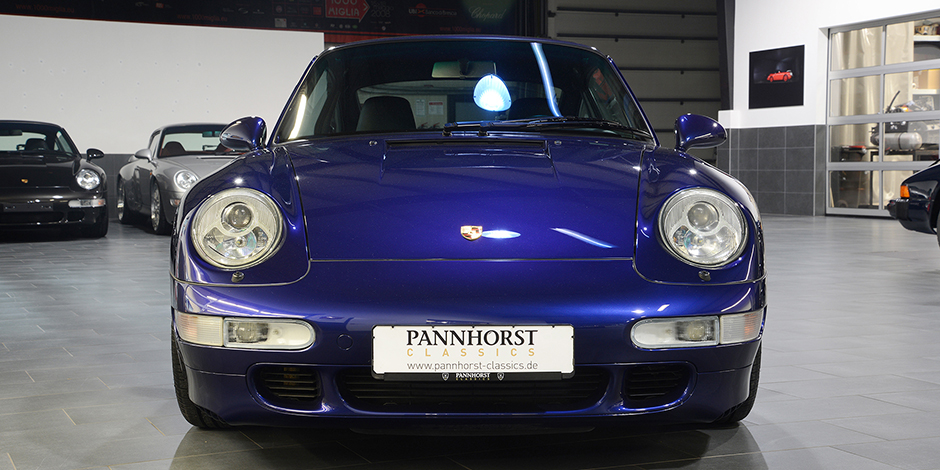 Iris Blue Metallic | Porsche Colors