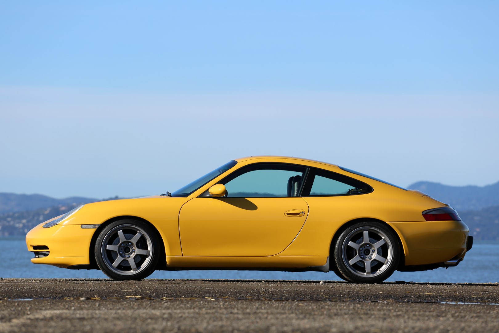 Speed Yellow | Porsche Colors