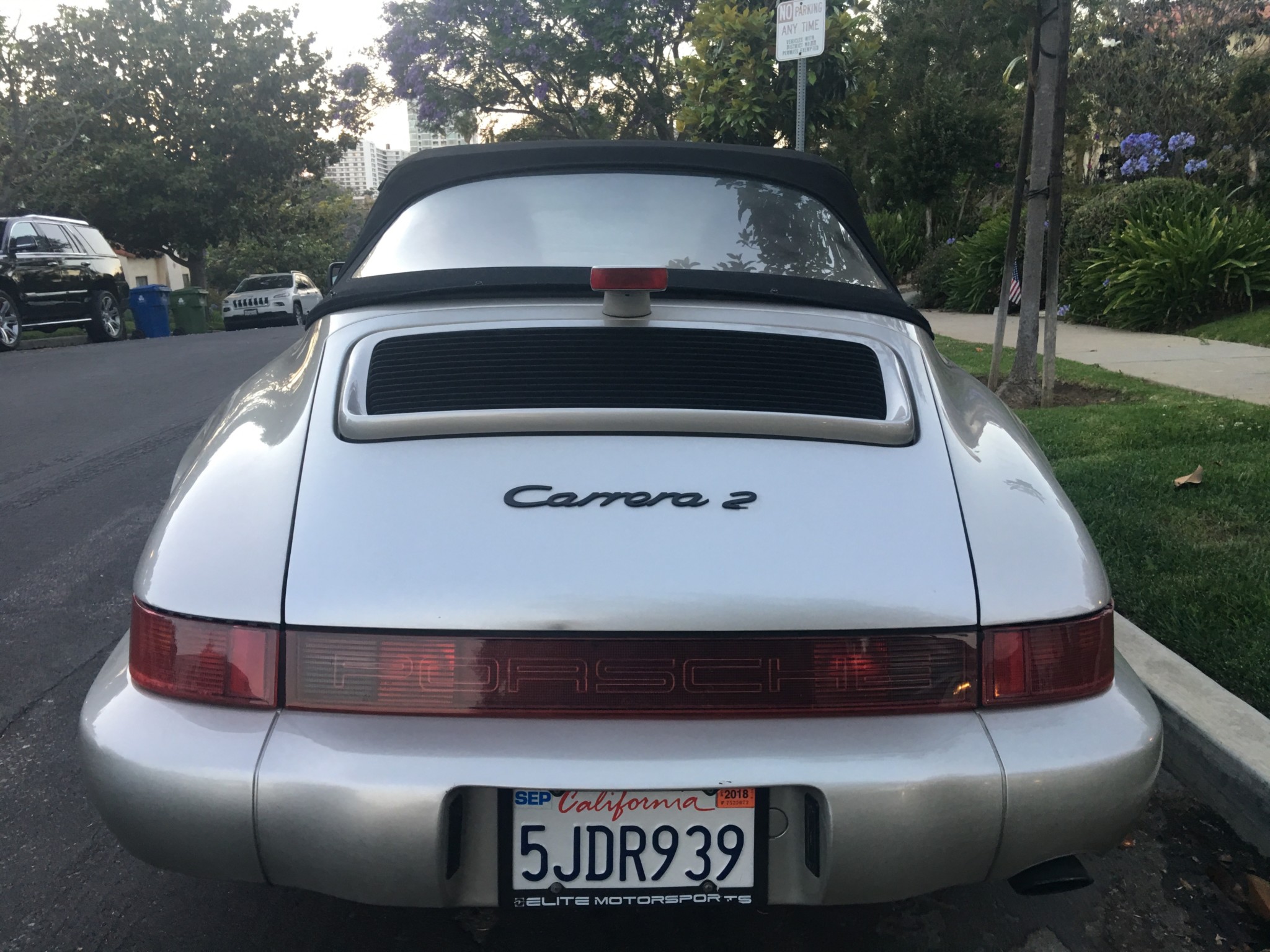 Linen Grey Metallic | Porsche Colors