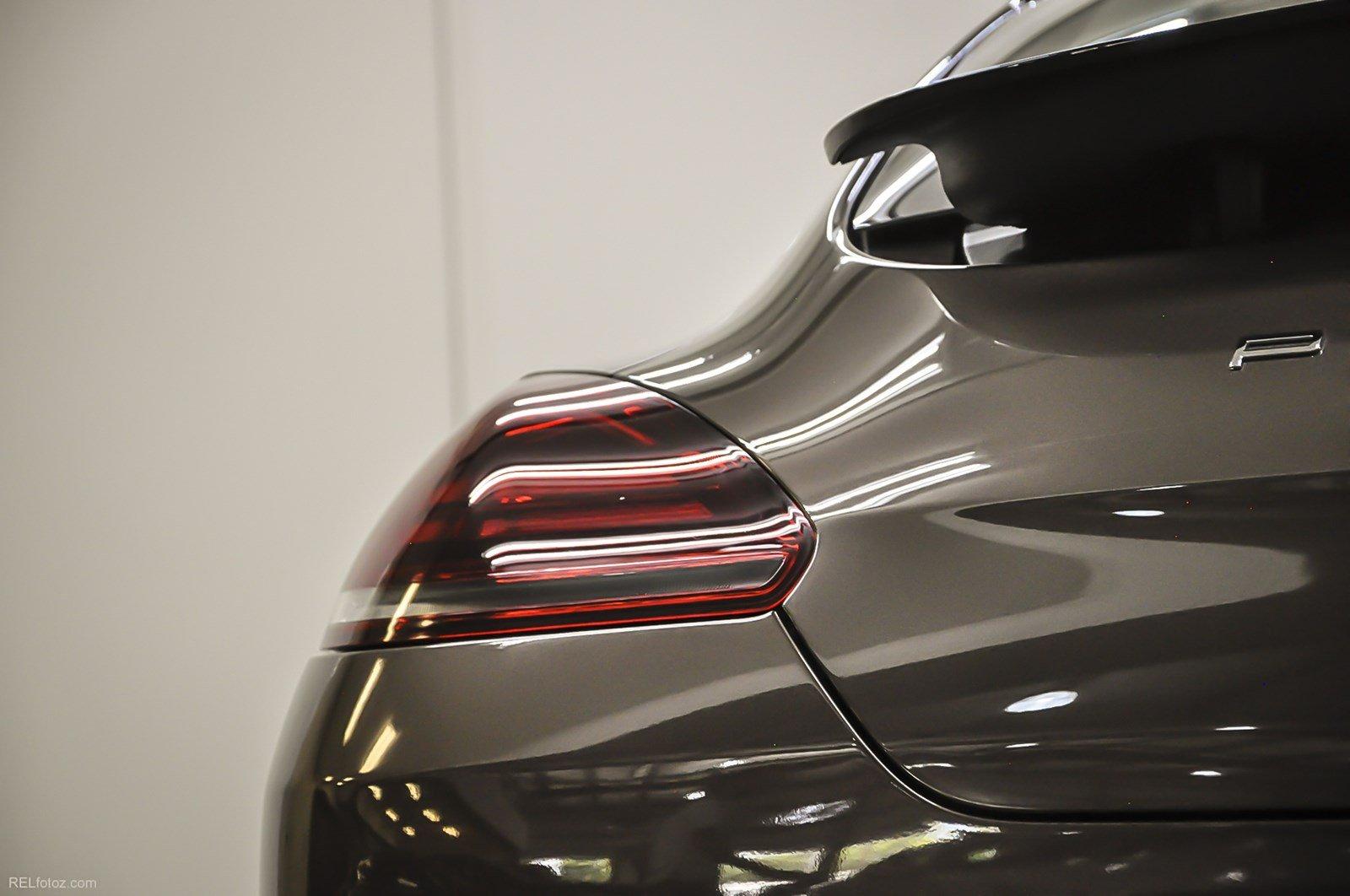 Chestnut Brown Metallic | Porsche Colors