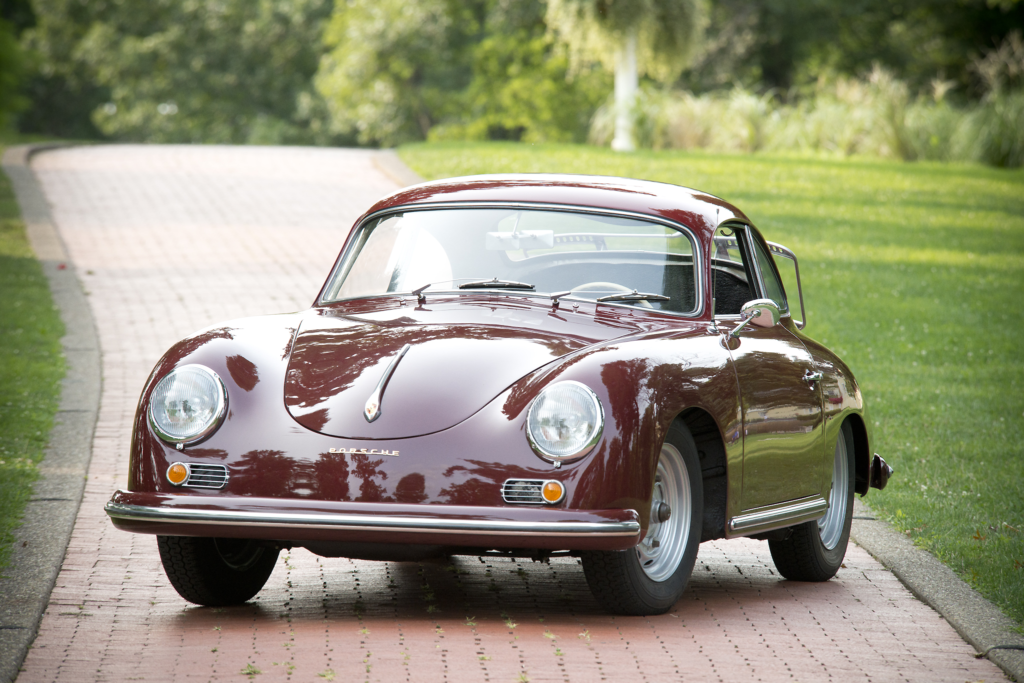 Polyantha Red | Porsche Colors