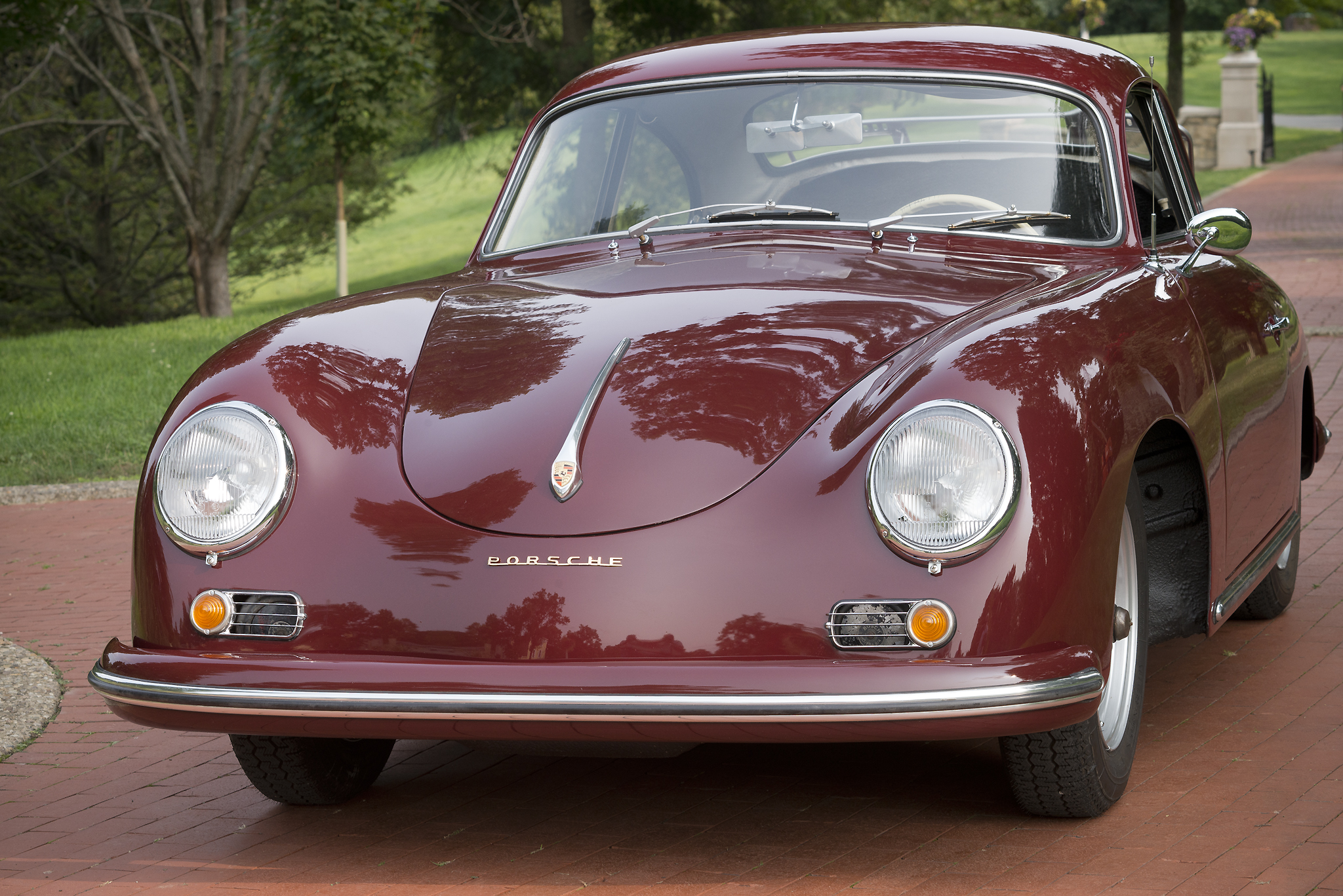 Polyantha Red | Porsche Colors