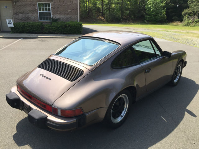 Quartzite Grey Metallic | Porsche Colors