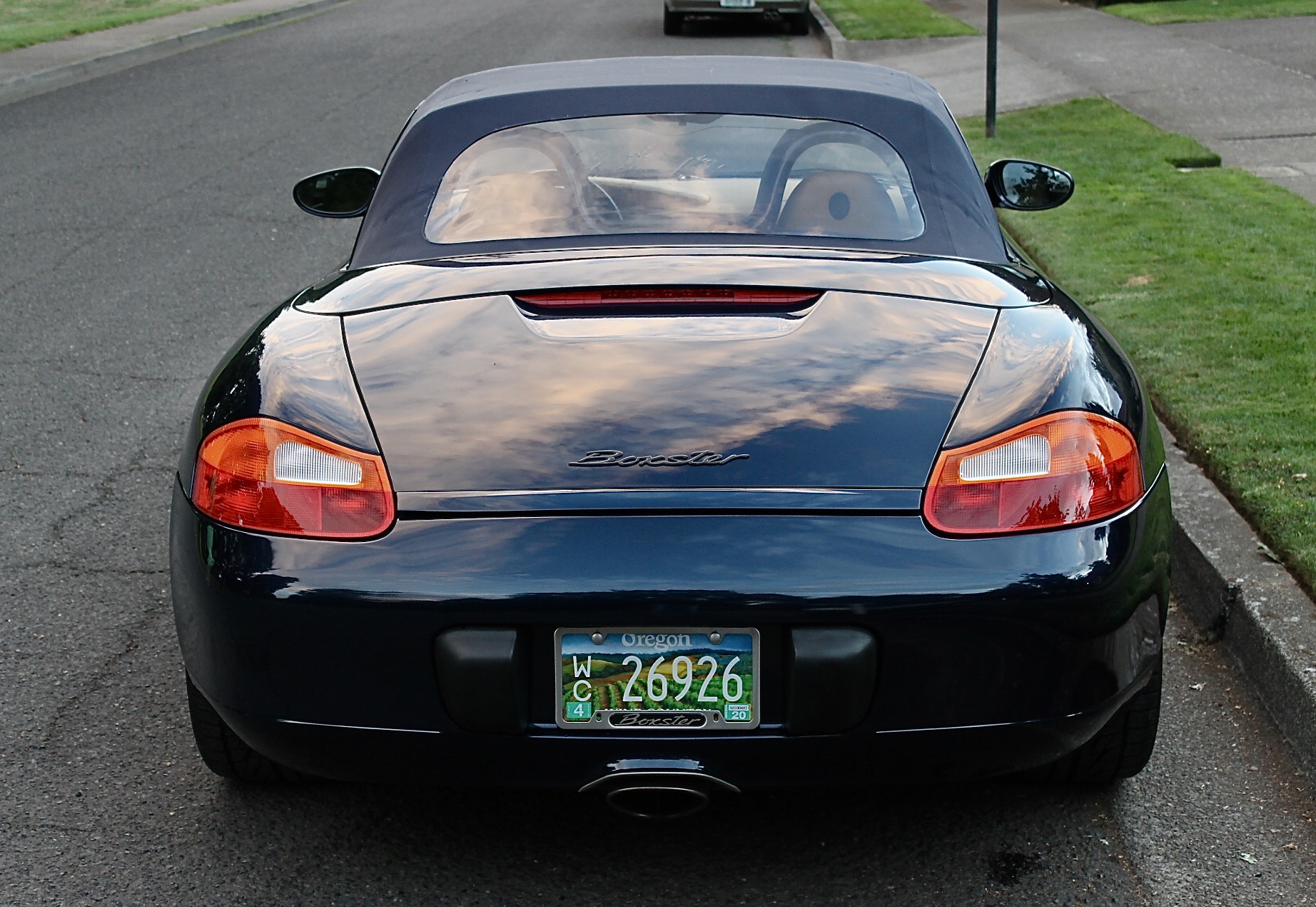 Ocean Blue Metallic | Porsche Colors