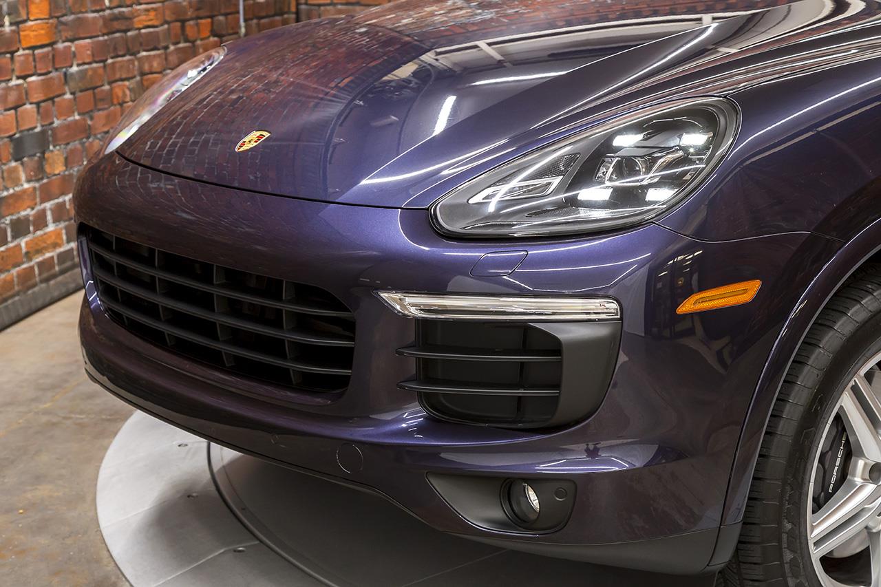 Purpurite Metallic | Porsche Colors