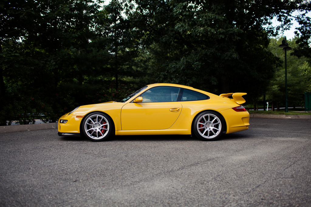 Speed Yellow | Porsche Colors