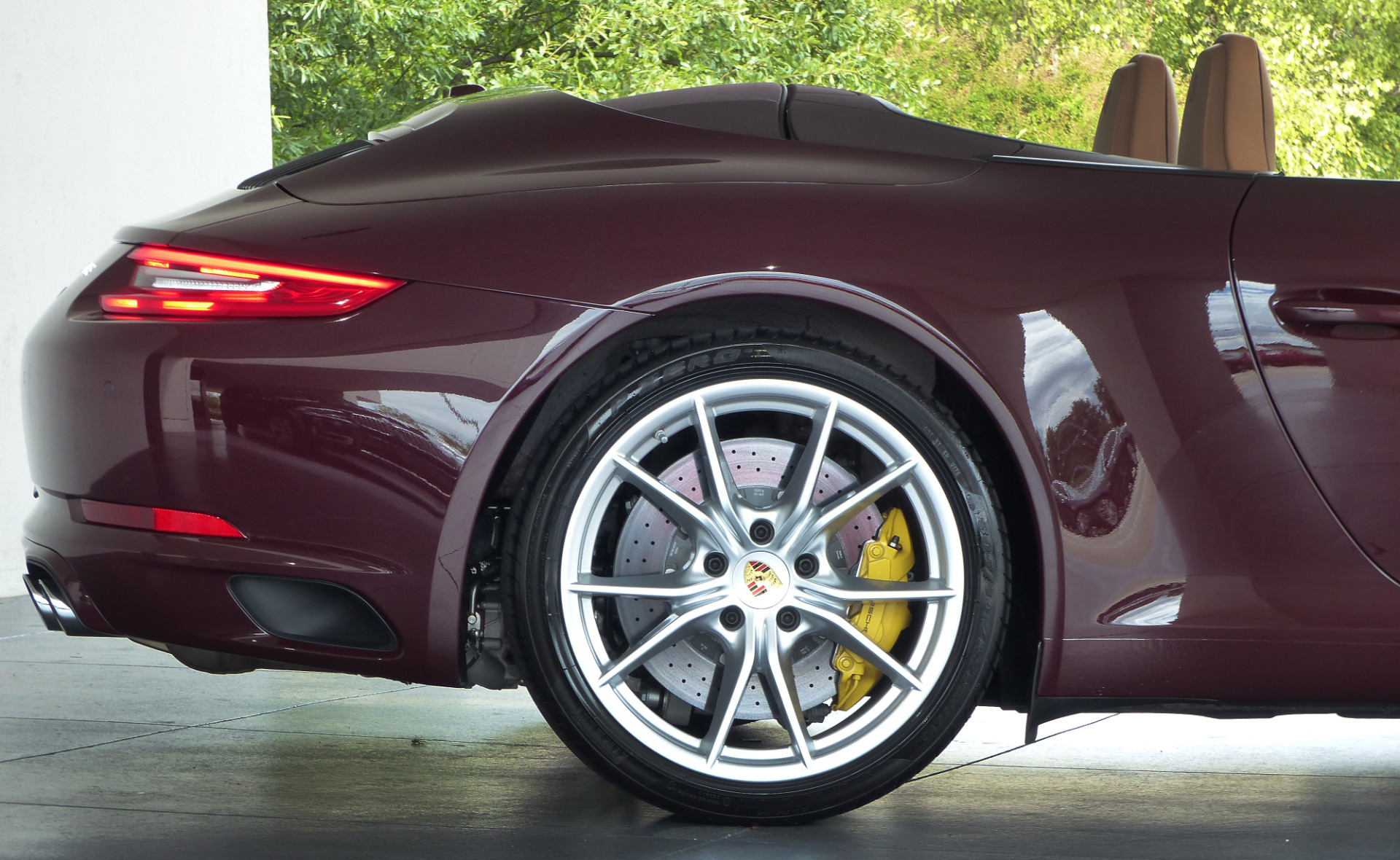 Pascha Red | Porsche Colors