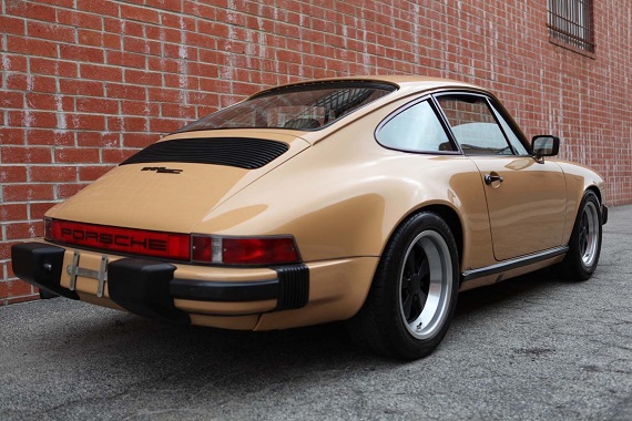 Cashmere Beige | Porsche Colors