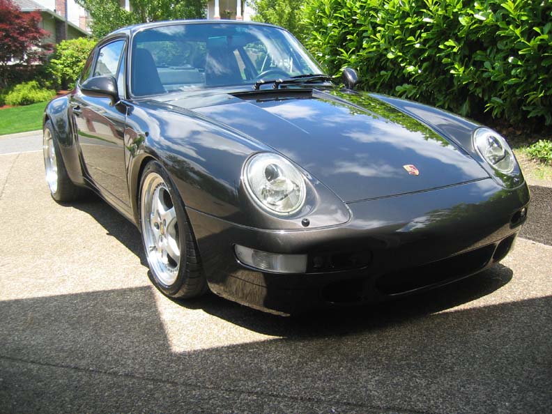 Diamond Black Metallic | Porsche Colors