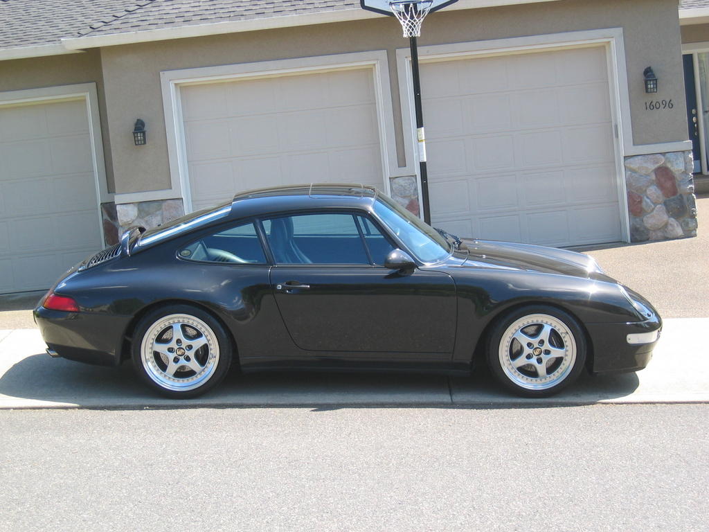 Black Metallic | Porsche Colors