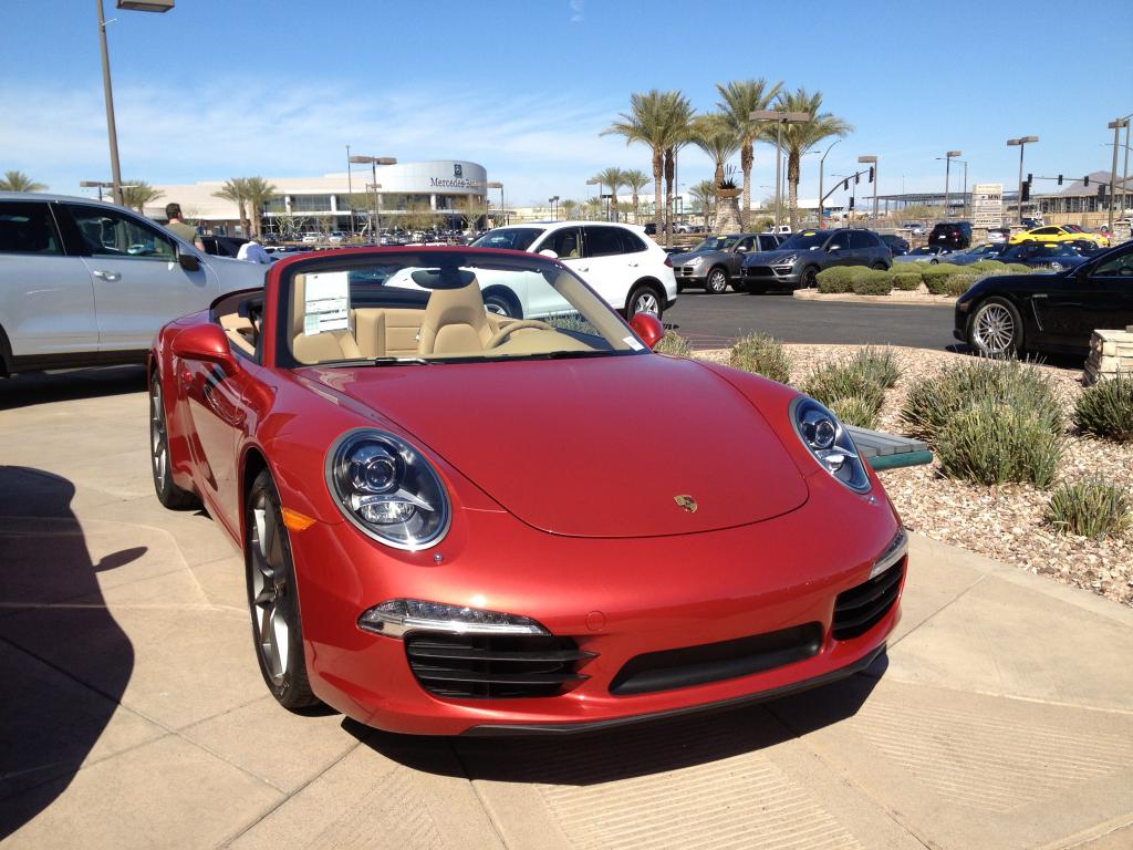 Amaranth Red Metallic | Porsche Colors