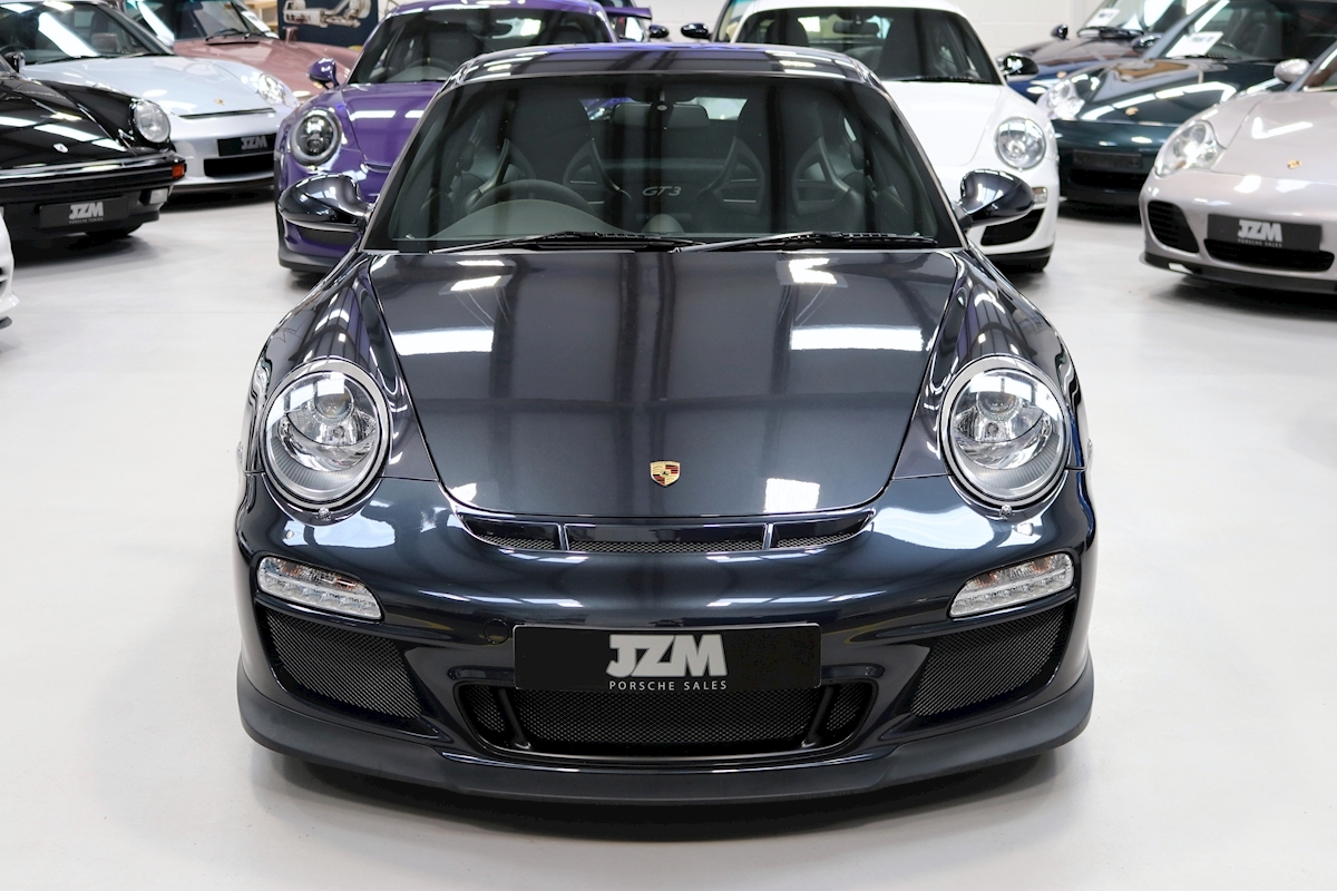 Atlas Grey Metallic | Porsche Colors