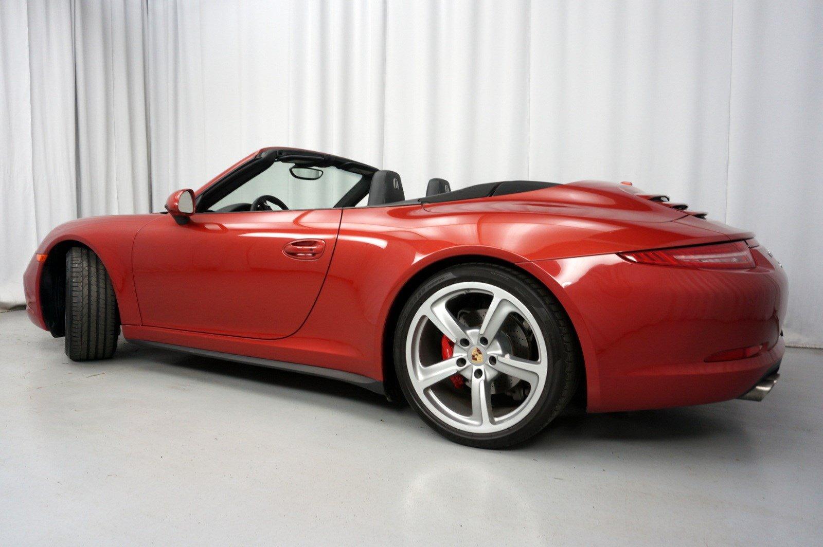 Amaranth Red Metallic | Porsche Colors