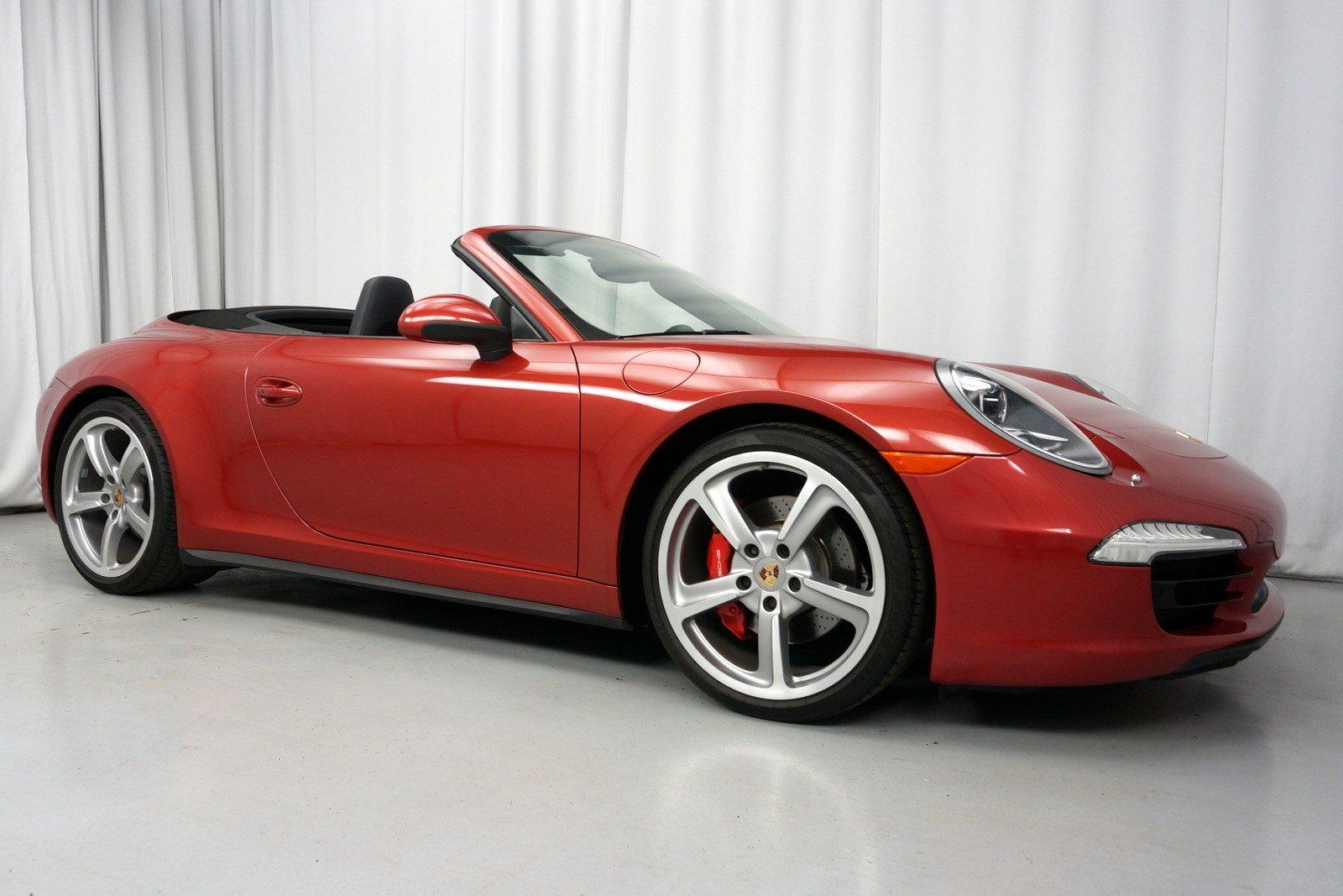 Amaranth Red Metallic | Porsche Colors