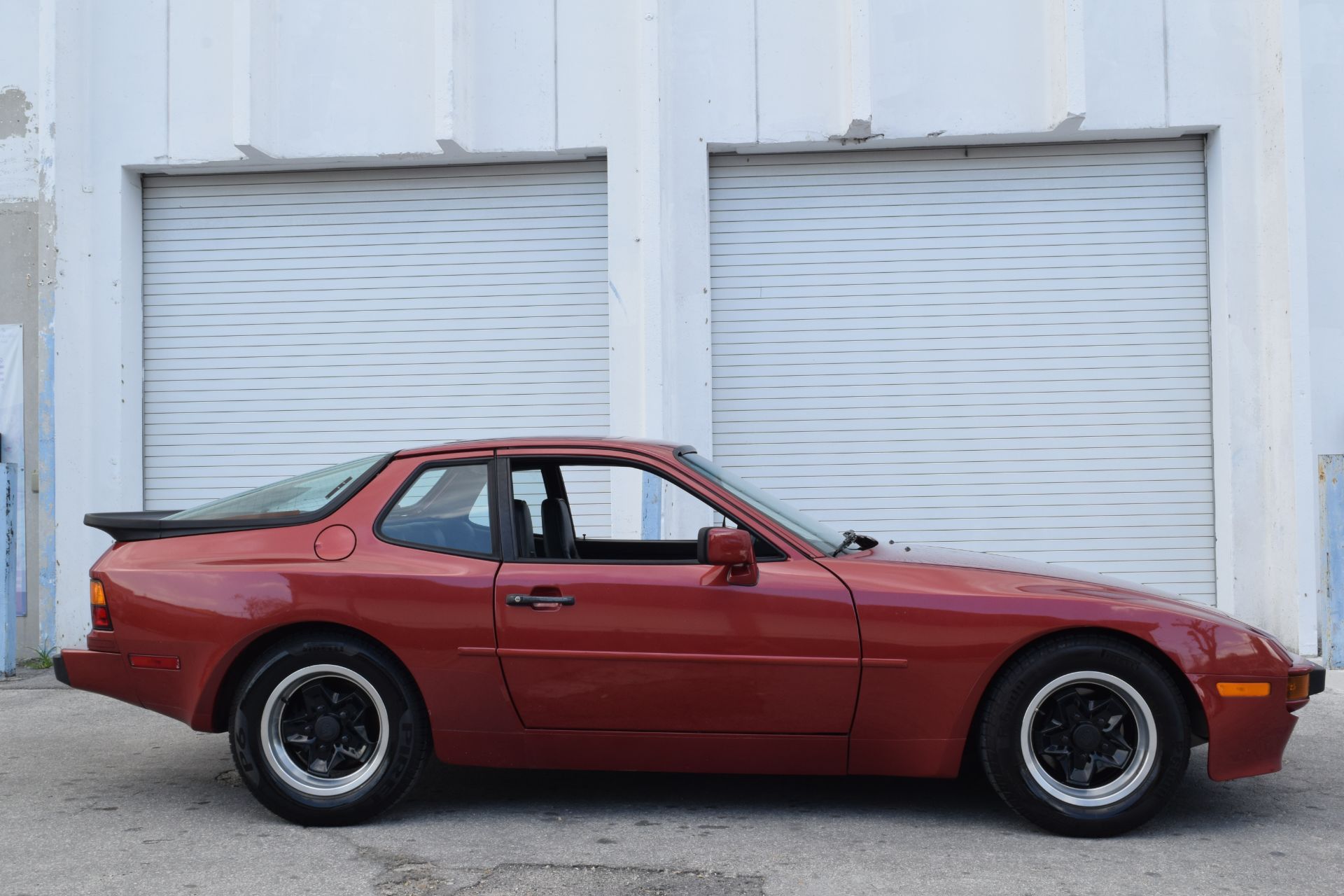 Sienna Red Metallic | Porsche Colors