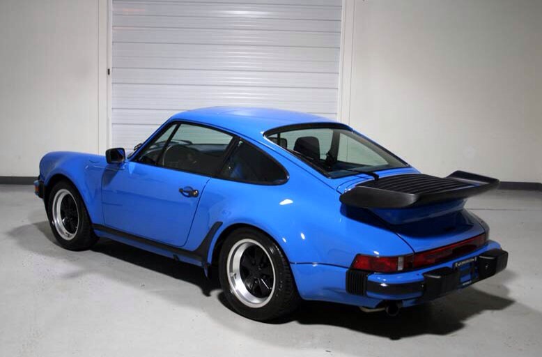 Arrow Blue | Porsche Colors