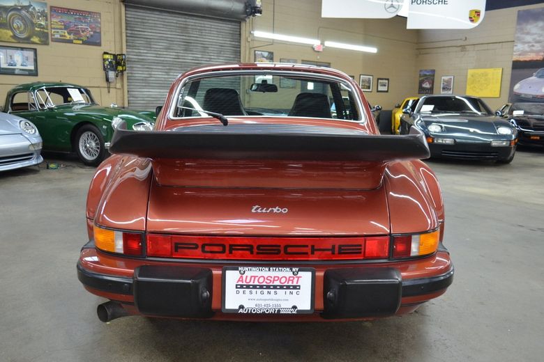 Diamond Sahara Metallic | Porsche Colors