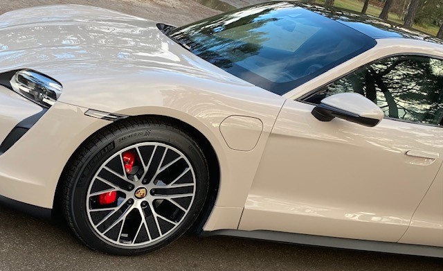 Coffee Beige Metallic | Porsche Colors