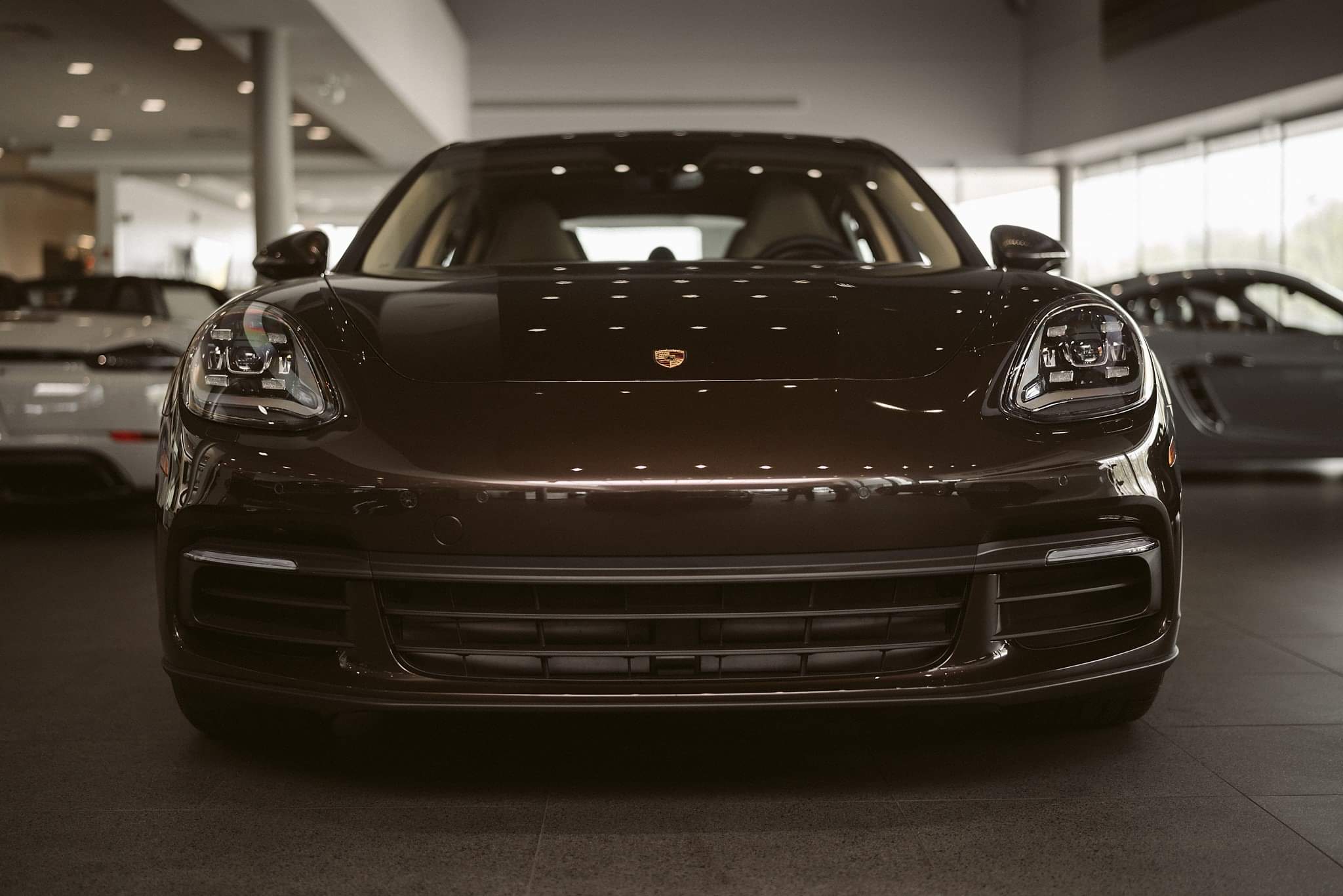 Ristretto Brown Metallic | Porsche Colors