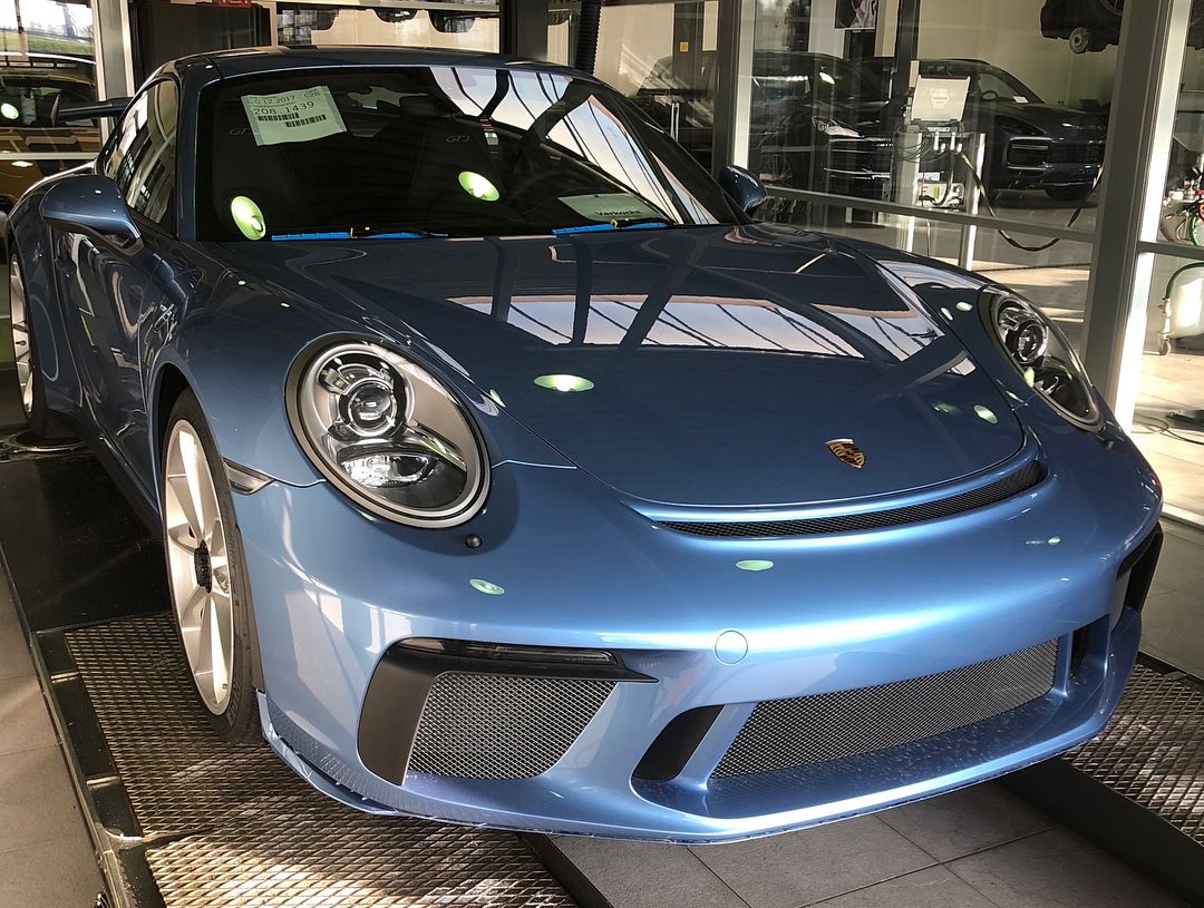 Gemini Metallic | Porsche Colors