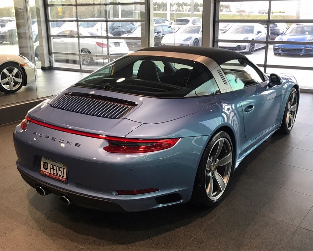 Gemini Metallic | Porsche Colors